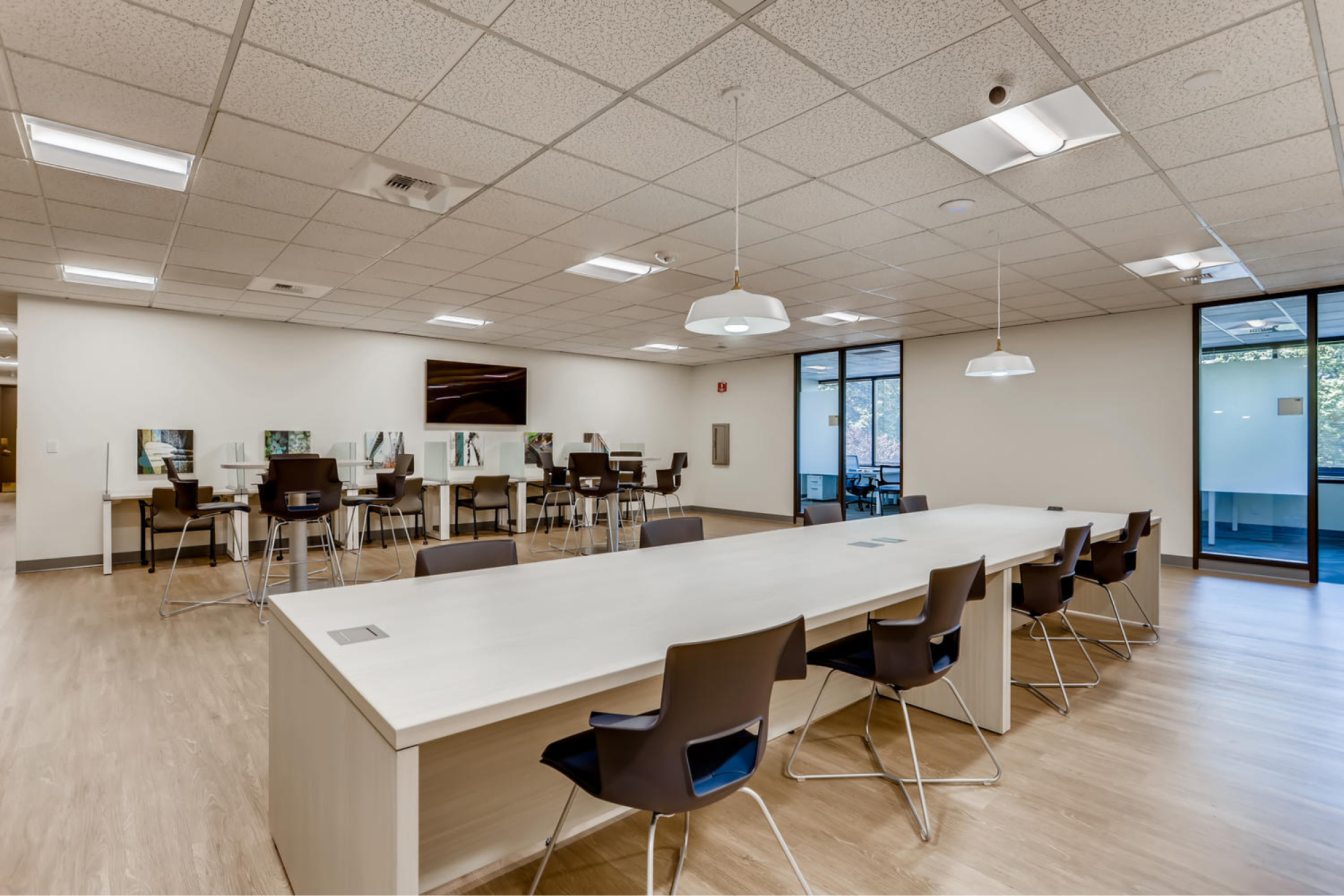 Benefits of Flexible Office Spaces for Startups and Small Businesses ...